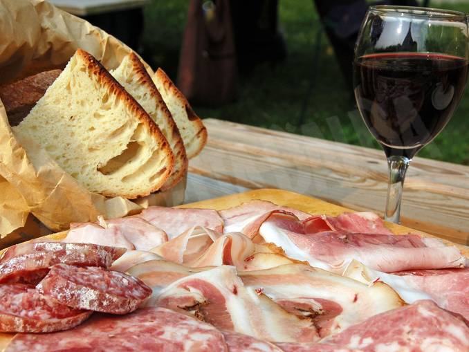 pane salame vino - Gazzetta d'Alba - Dal 1882 il settimanale di Alba ...