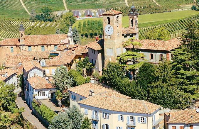 Ecco il Mercatino nel borgo a Neive