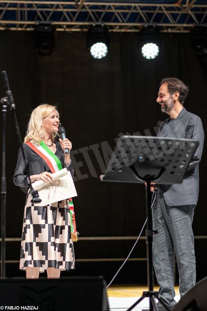 Laura Capra e Neri Marcoré - Gazzetta d'Alba - Dal 1882 il settimanale ...