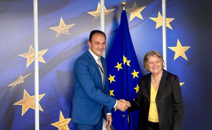 Fondi europei, approvato il FESR: 1,5 miliardi per lo sviluppo del Piemonte