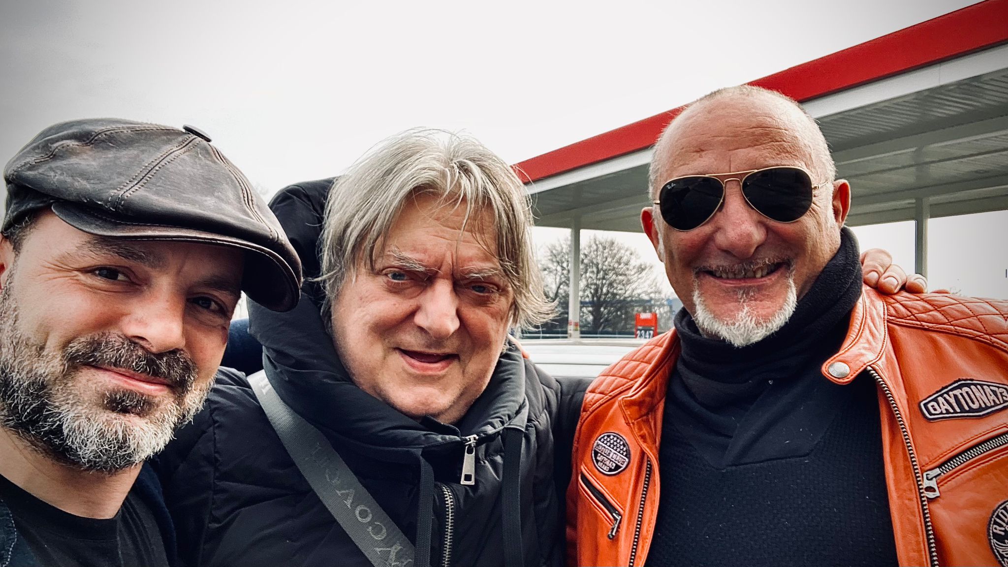 Rock a Bra con Fecce e Skiantos: intervista a Dandy Bestia (VIDEO)