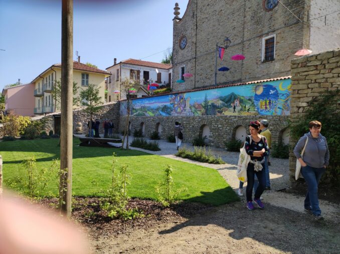 Castino: due giorni tutti tra i fiori