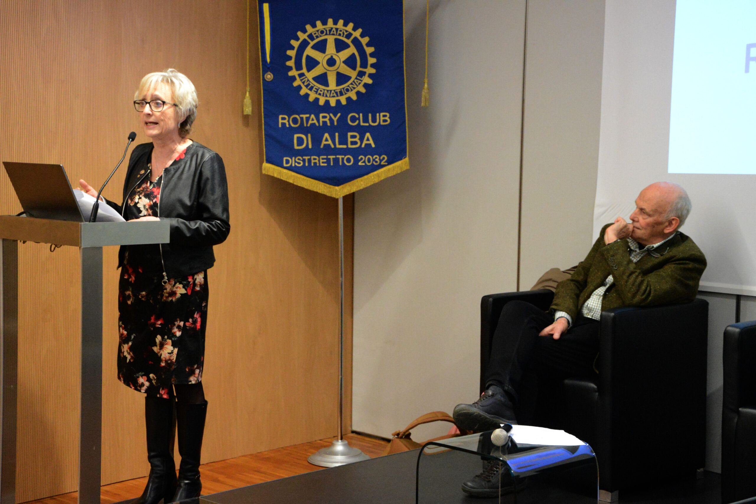 a destra e Armellini - Gazzetta d'Alba - Dal 1882 il settimanale di ...