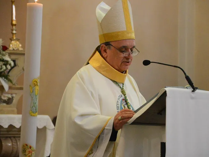 Gli auguri di Pasqua del vescovo Marco: Cristo risorto è l’unica nostra ...